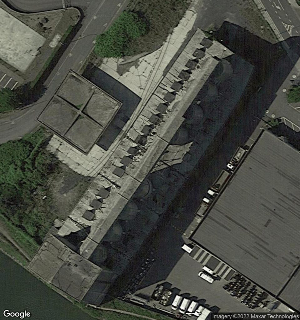 Full Warehouse - UrbexBay™