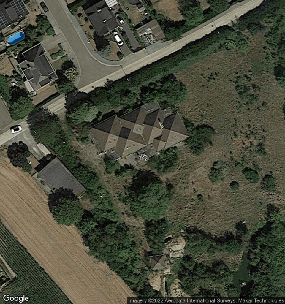 Pyramid Villa - UrbexBay™